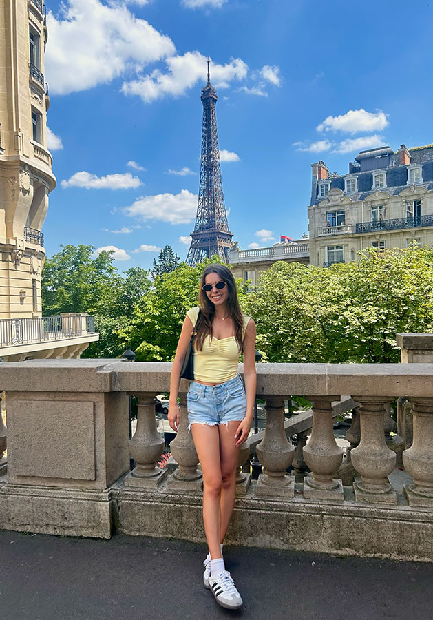 Chloe Morris | The Brand Amp